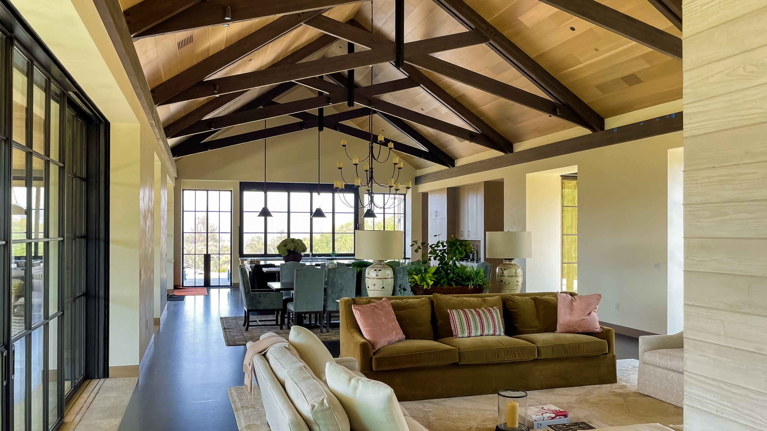 INT Design Construction